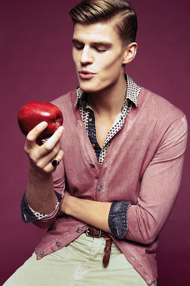 40 Men's Slick & Shiny Hairstyle Ideas That Will Get Heads Turning