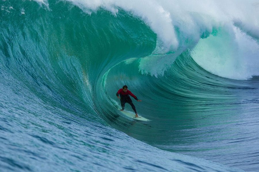 Deadly Water: Live Stream Red Bull's Cape Fear Extreme Surfing Finals