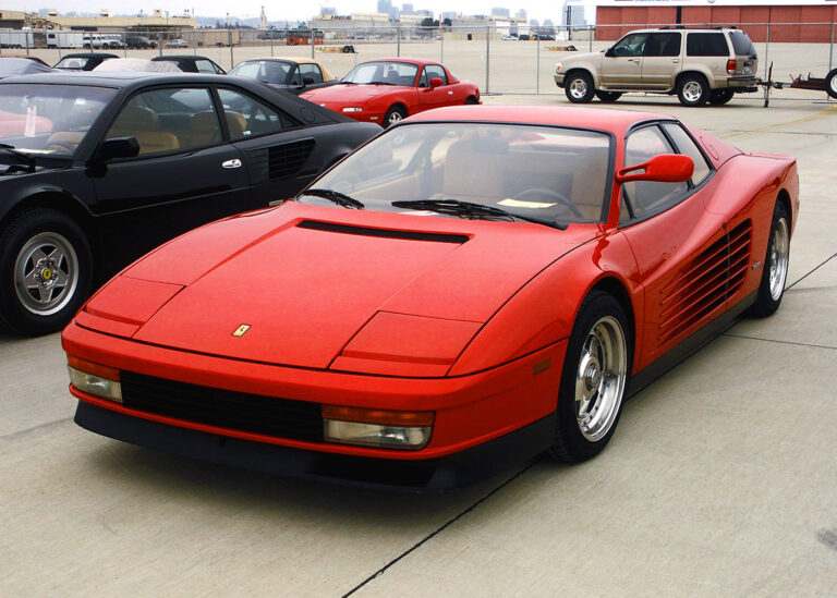 Iconic Cars From The Past That Should Make A Comeback