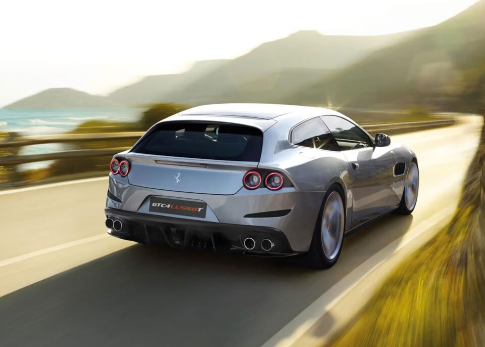 10 Speedy Wagons Combining Power and Practicality