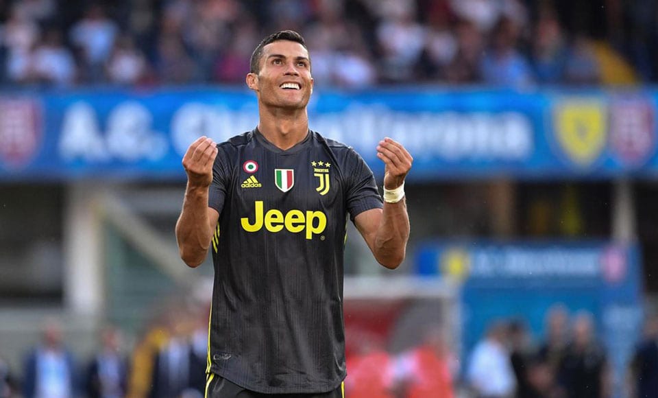 Cristiano Ronaldo Gets Paid More Per Minute Than You Do Per Month Cristiano Ronaldo Gets Paid More Per Minute Than You Do Per Month