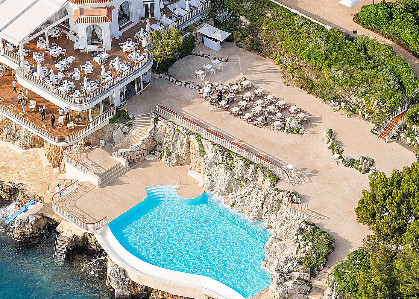 High Class Travel Destinations Every Man Must Visit Before He Dies