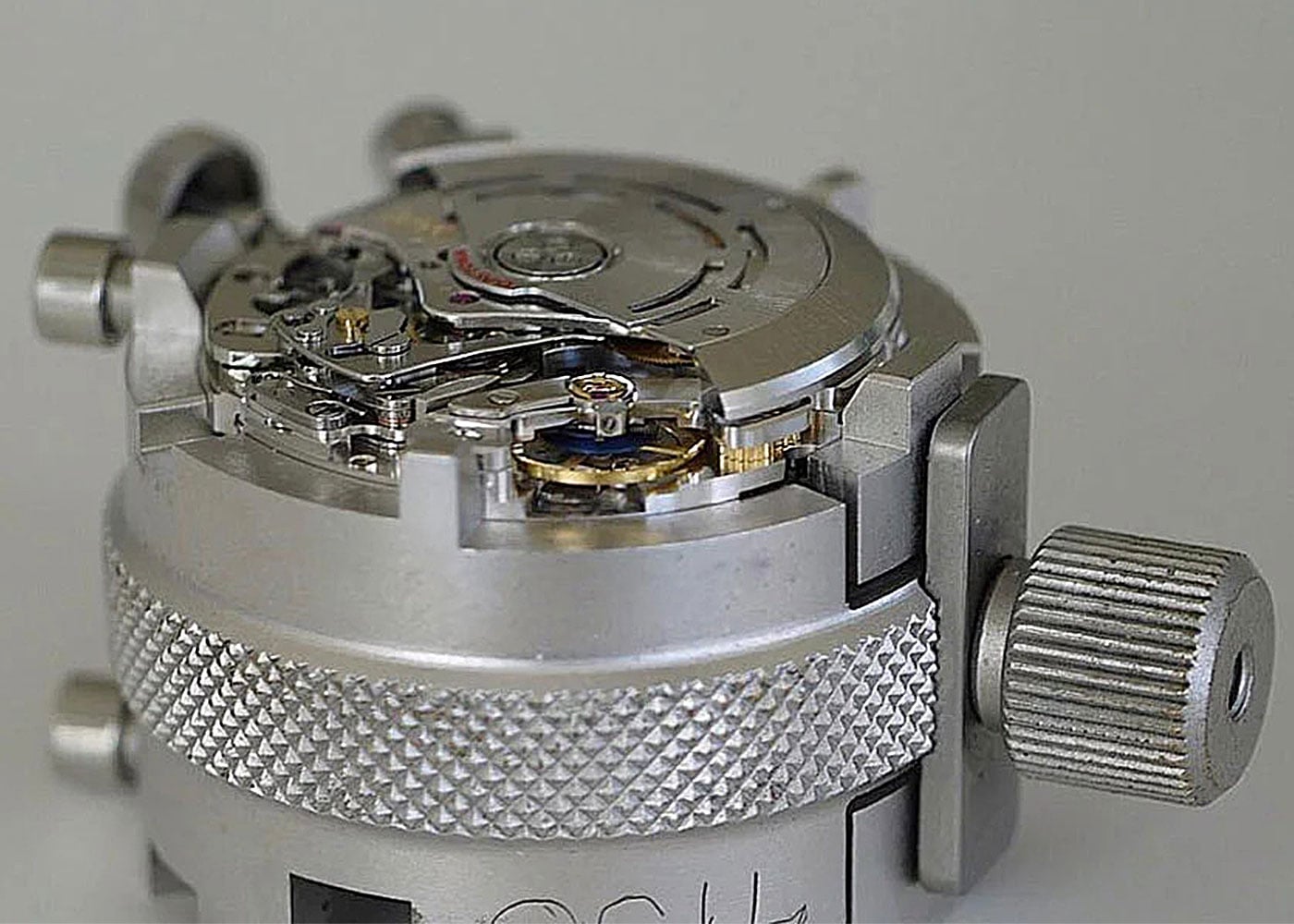 Watch Expert Reveals Common Problems In Extreme Detail