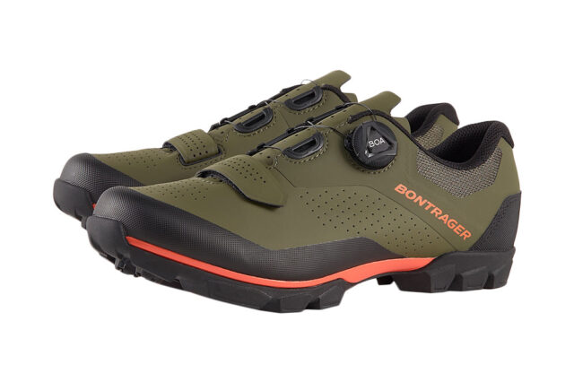 15 Best Mountain Bike Shoes - DMARGE