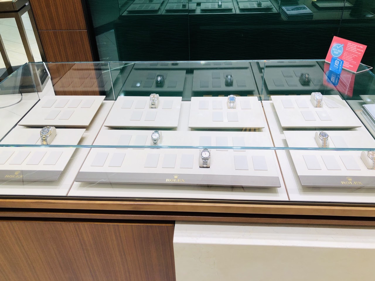 Why Rolex Watches Are So Hard To Get