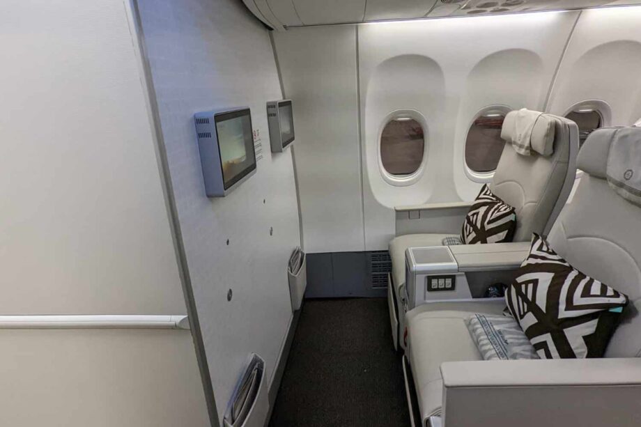 Fiji Airways Business Class Review: A Relaxed Start to Your Island Getaway