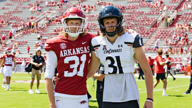 Aussie College Football Star Impresses America With Class Act