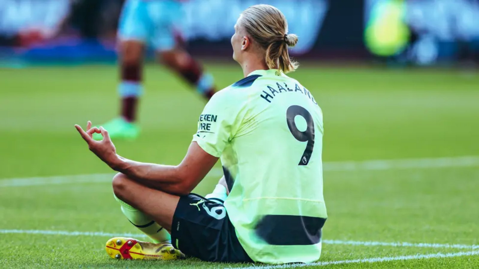 Erling Haaland Reveals Absolutely Pristine Sleep Routine