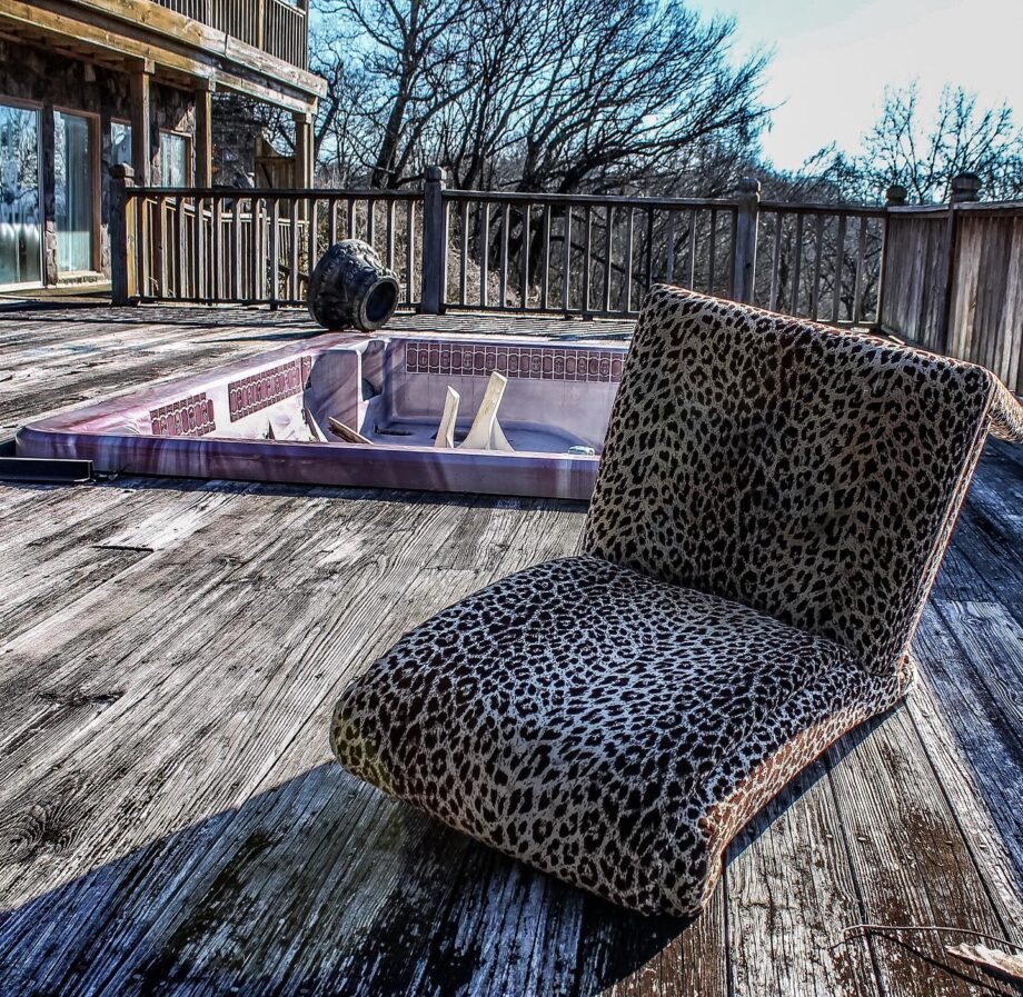 Abandoned 1972 Playboy-Inspired Mansion Showcases Retro Decadence